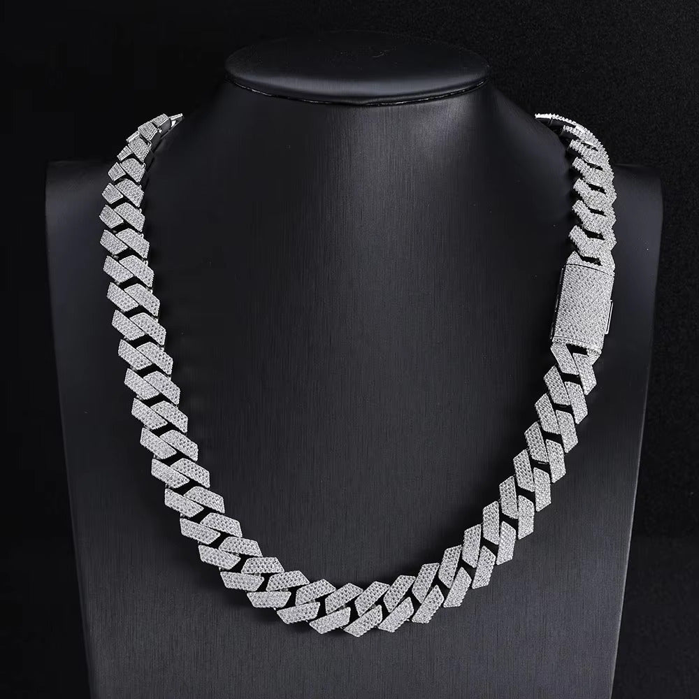 17ct TCW Iced Out Diamond Cuban Chain Necklace – BeverlyDiamonds