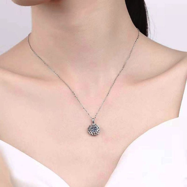 Erin Lab Diamond Necklacev